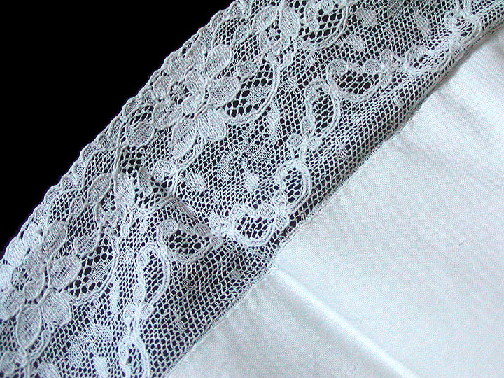 Pair Vintage Pillowcases Lace Trim – Gypsy Rosalie's Trousseau