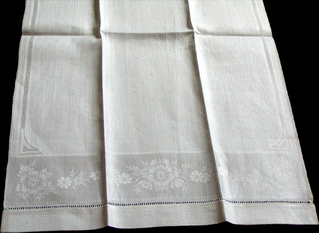 Old Bleach Vintage Irish Linen Damask Guest Towels, Pair – Gypsy ...
