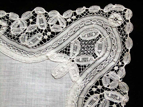 Antique Princess Lace Wedding Handkerchief – Gypsy Rosalie's Trousseau